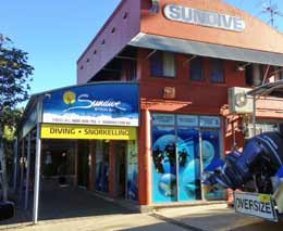 Sundive Byron Bay can get you to Julian Rocks