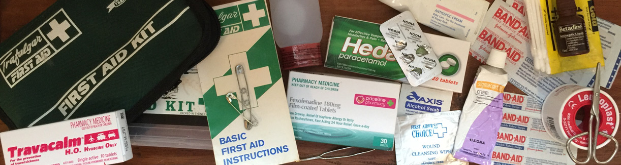 What should you carry in your personal scuba diving first aid kit