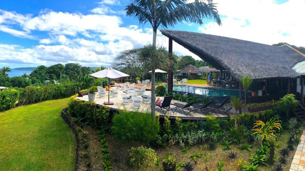 Deco Stop Lodge, with Pacific Dive, Espiritu Santo